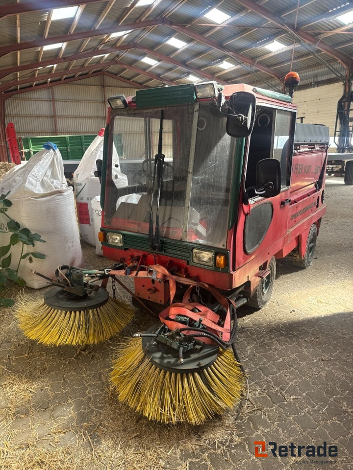 SCHMIDT 1997 Jahr Kehrmaschinen - Leasing bei Truck1